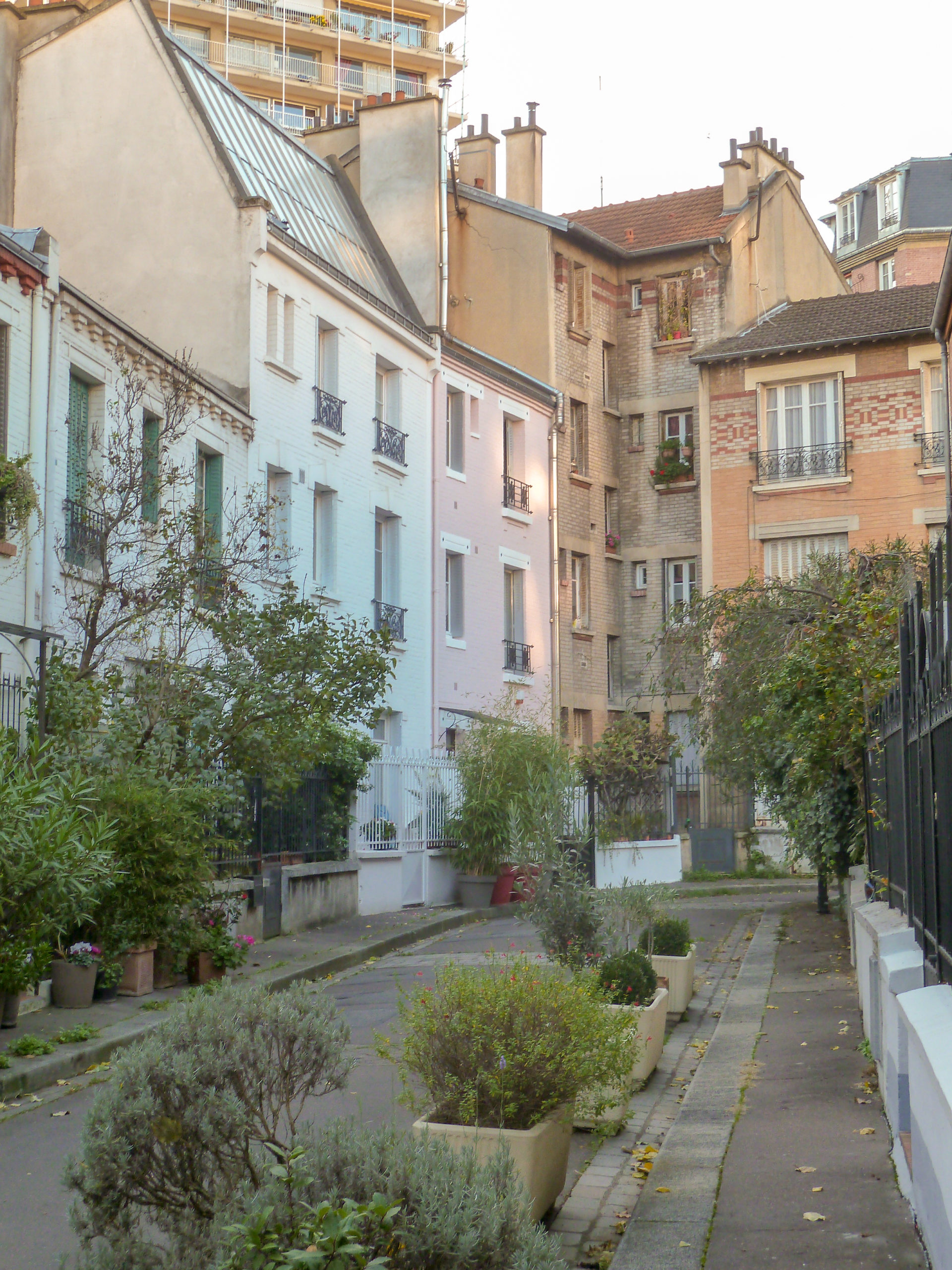 10 lieux secrets à Paris : découvrez les villages parisiens - Miss Ségo 10 lieux secrets à Paris : découvrez les villages parisiens - Miss Ségo